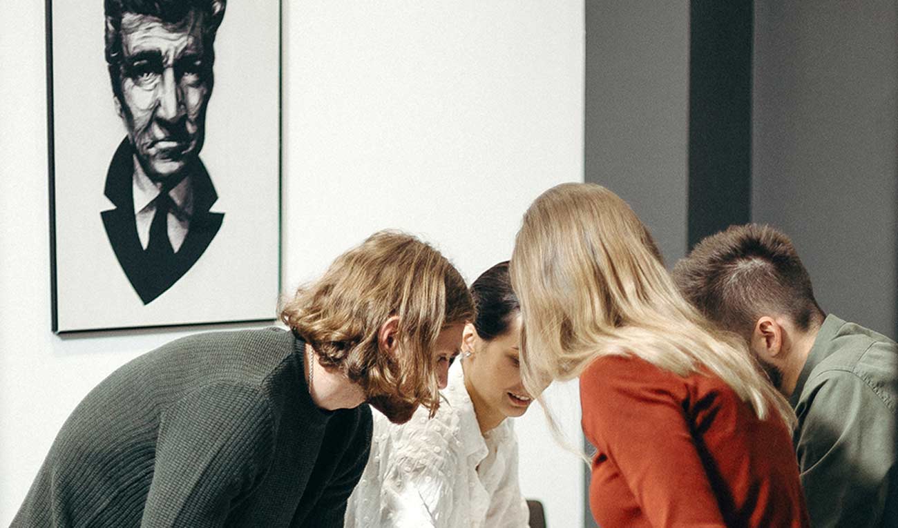 Visual gaze - ePackage